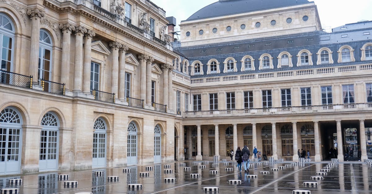 Découvrez les visites incontournables de Paris avec ExploreParis.com ...